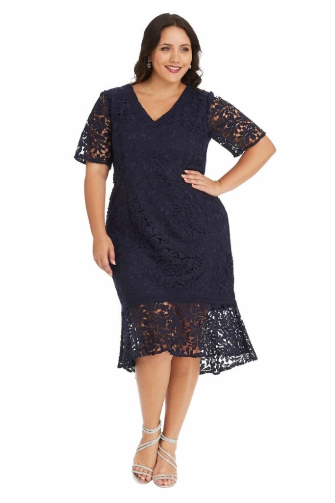Elegant Plus Size Lace Dress with Sleeves - Sapphire Butterfly